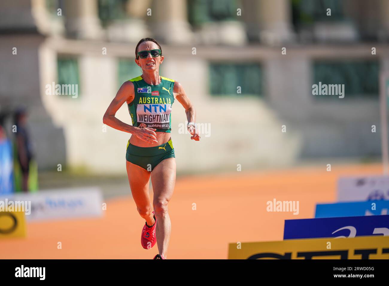 Lisa Jane Weightman participating in the marathon at the World ...