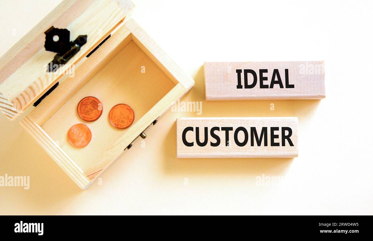 Ideal customer symbol. Concept words Ideal customer on beautiful wooden ...