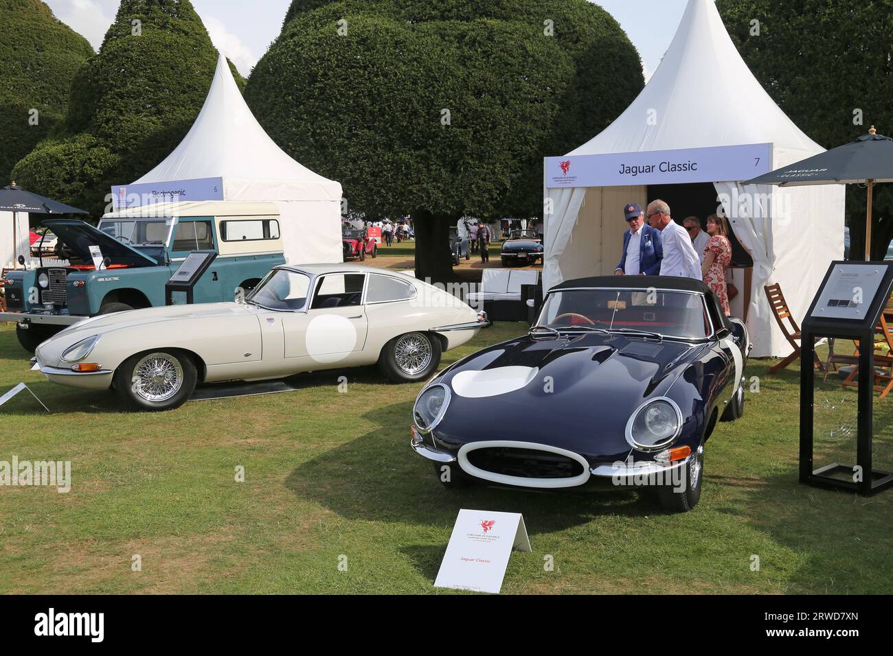 Jaguar E-Type ZP Collection - Coupé and Drophead Coupé (2023) by Jaguar ...