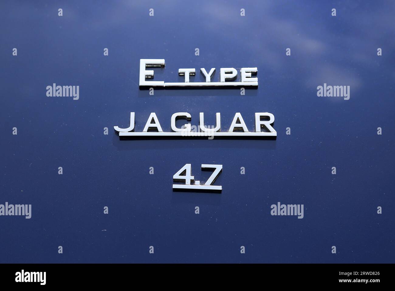 Jaguar E-Type '60 Collection' 4.7 Roadster (2021) (Jaguar Classic ...