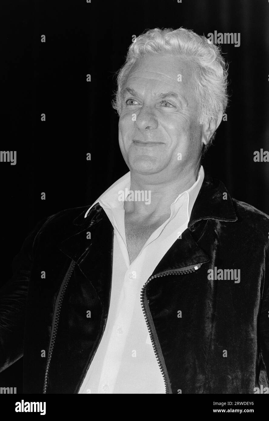 DEAUVILLE, FRANCE. September 10, 1986: Actor Tony Curtis attends the ...