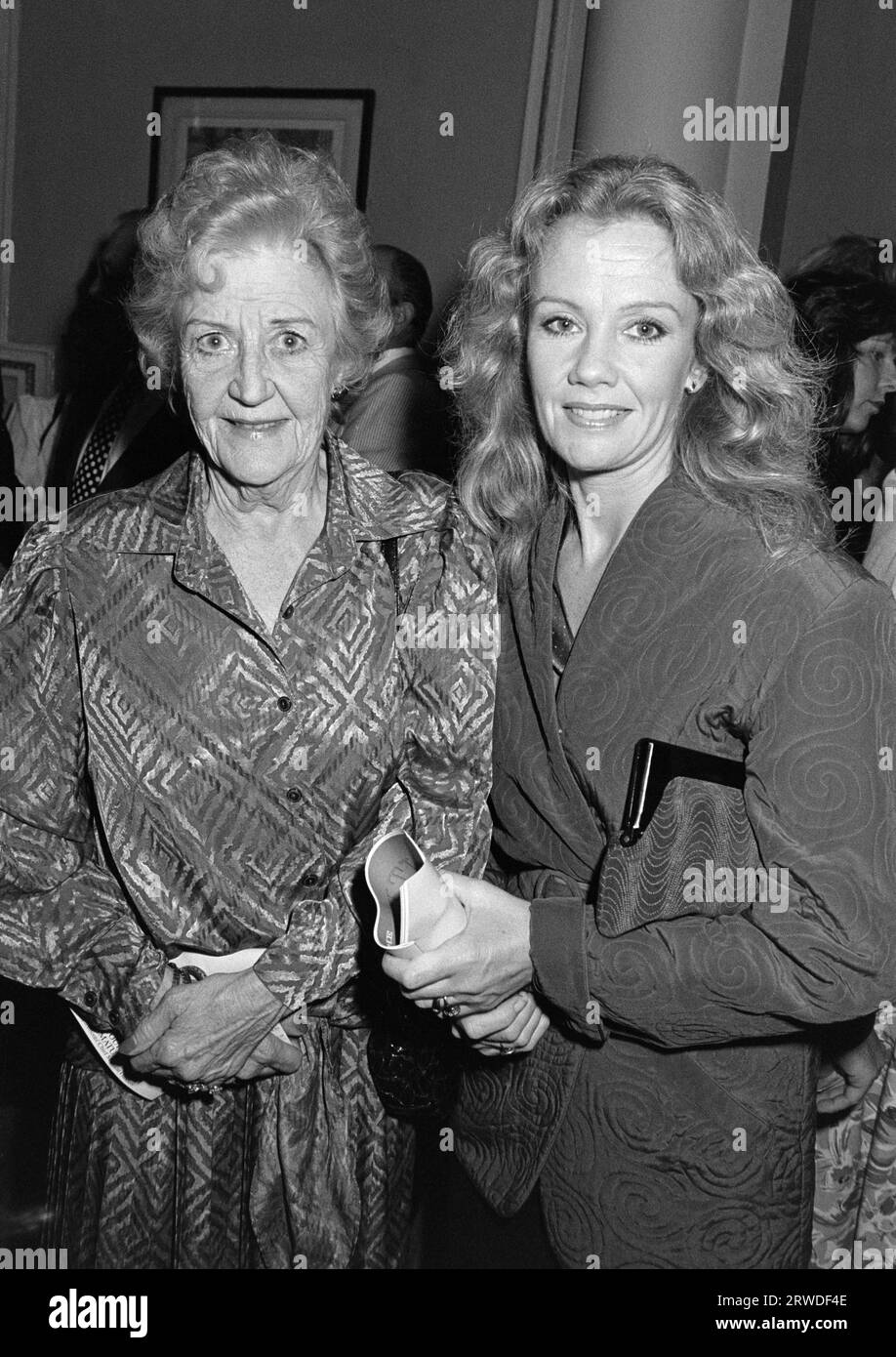 Actress hayley mills hi-res stock photography and images - Alamy