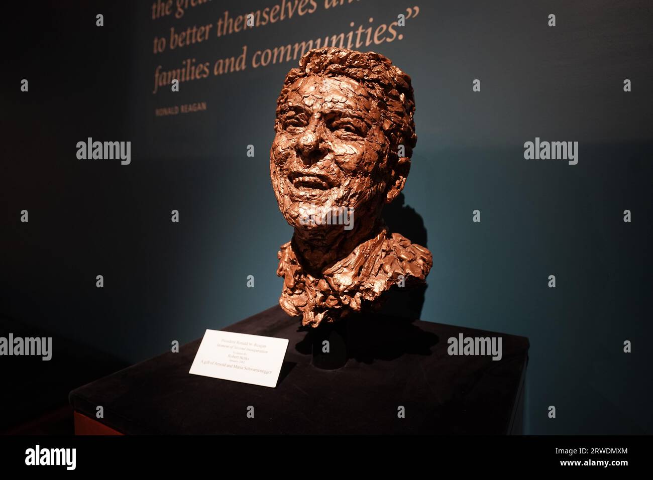 Presidential inauguration reagan hi-res stock photography and images - Alamy