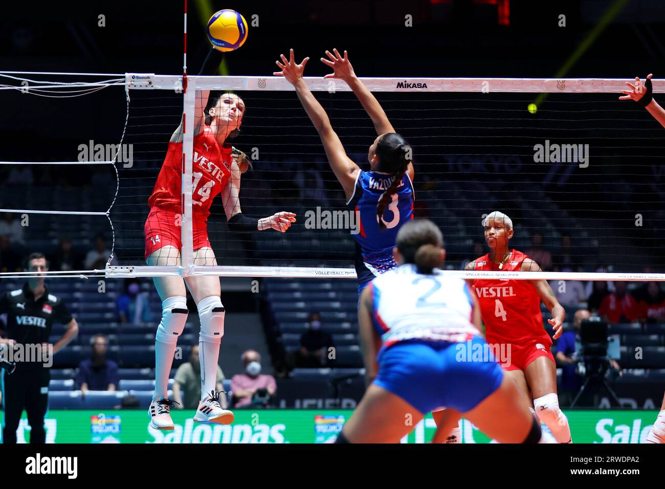 Tokyo, Japan. 16th Sep, 2023. Eda Erdem Dundar (TUR) Volleyball : FIVB ...