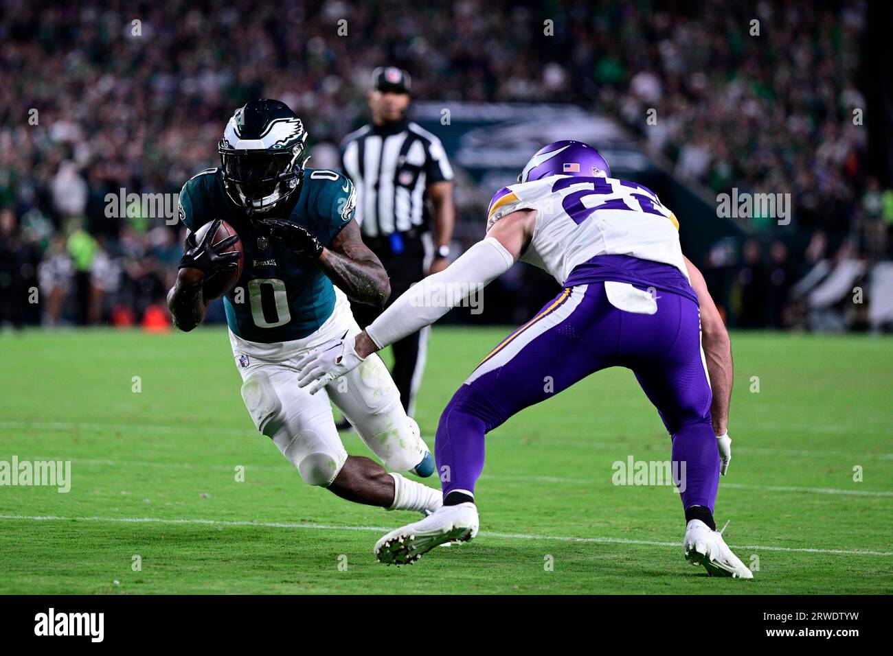 Philadelphia Eagles' D'Andre Swift during an NFL football game against ...