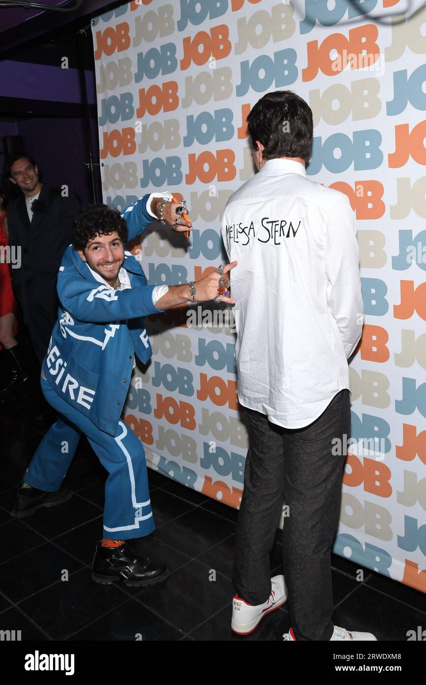 Max kahn hi-res stock photography and images - Alamy