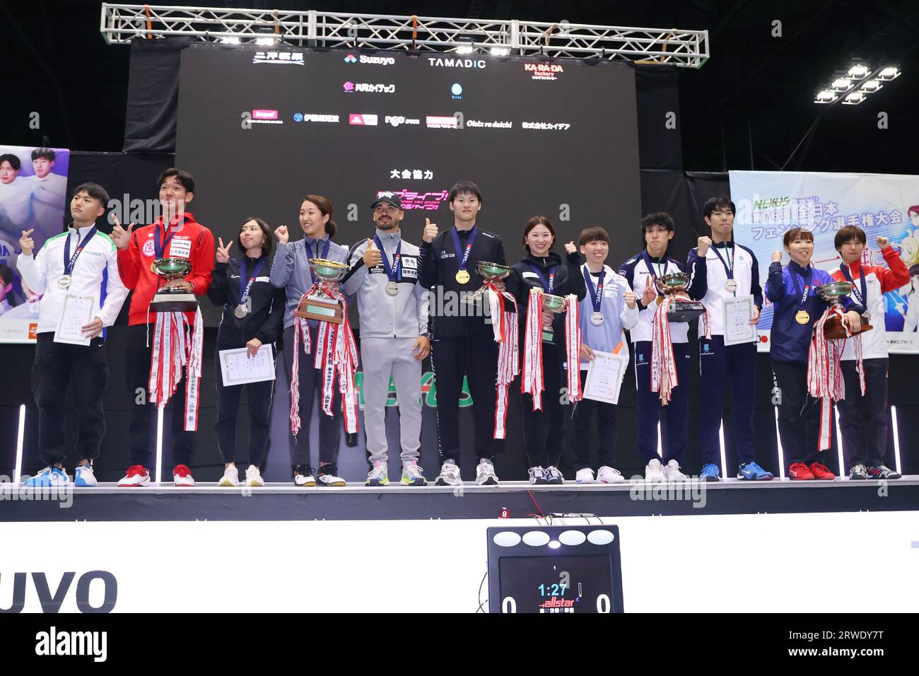 Numazu City General Gymnasium, Shizuoka, Japan. 18th Sep, 2023. (L to R ...
