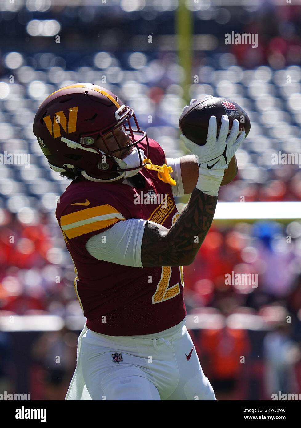 Washington Commanders cornerback Tariq Castro-Fields (26) against the ...