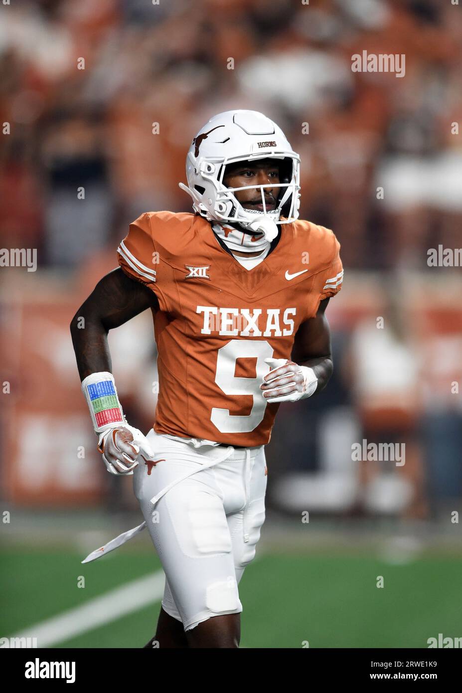 AUSTIN, TX - SEPTEMBER 16: Texas Longhorns DB Gavin Holmes heads toward ...