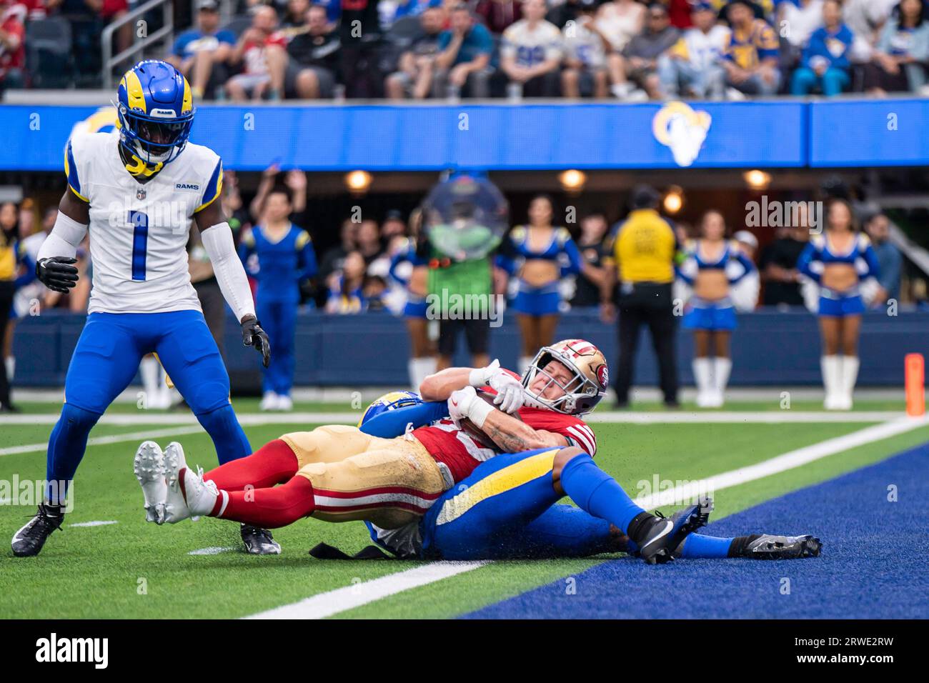 Christian mccaffrey 49ers hi-res stock photography and images - Alamy