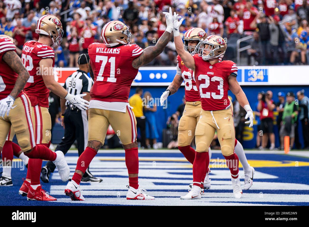 Christian mccaffrey 49ers hi-res stock photography and images - Alamy