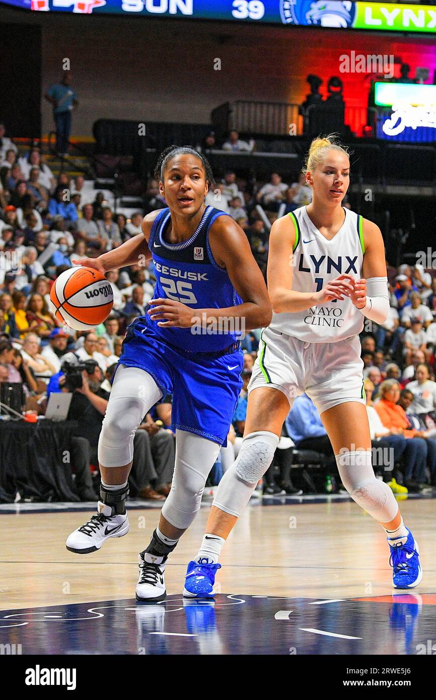 UNCASVILLE, CT - SEPTEMBER 17: Connecticut Sun forward Alyssa Thomas ...