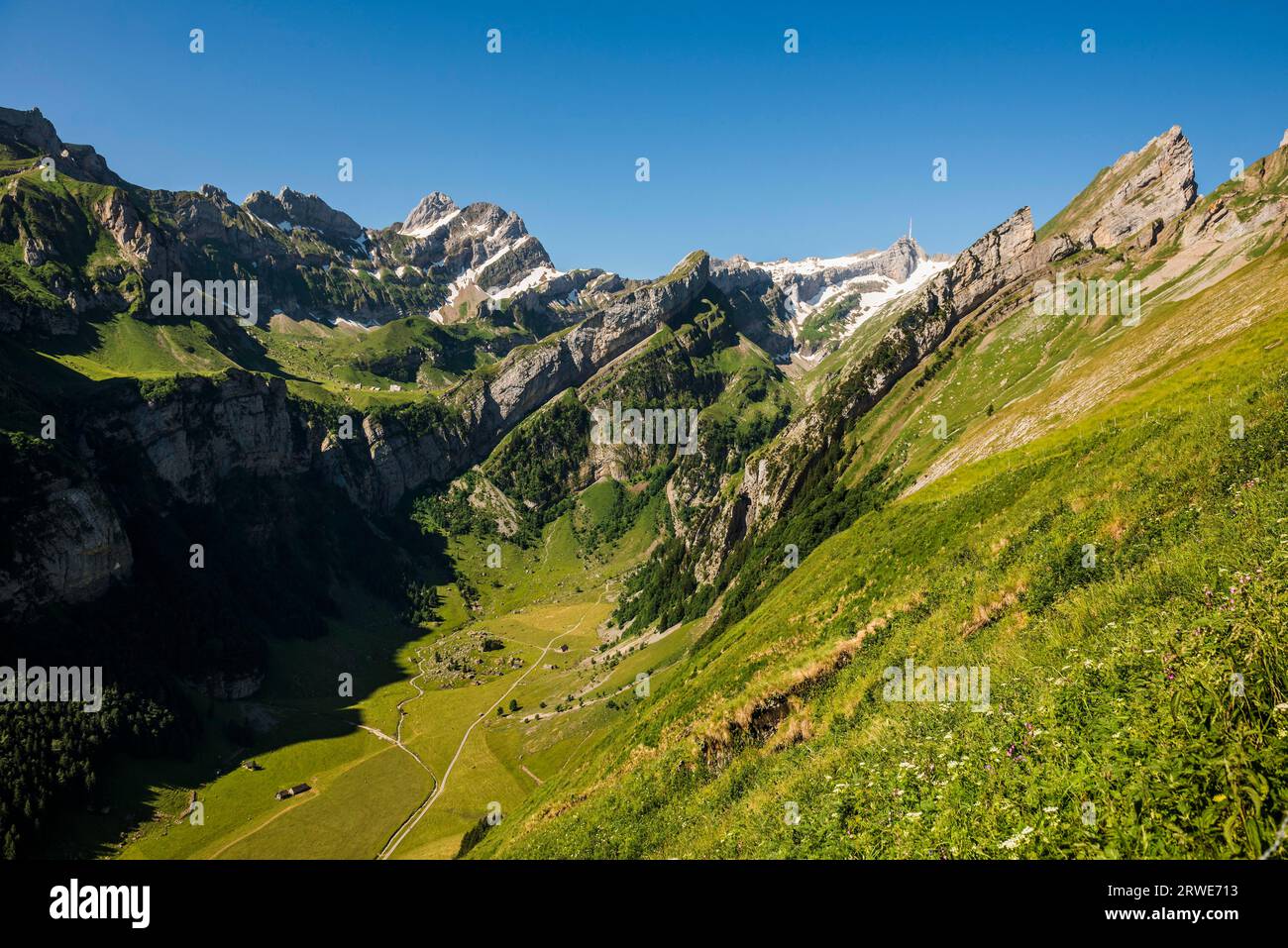 Steep mountains and lake, Seealpsee, Wasserauen, Alpstein, Appenzell ...