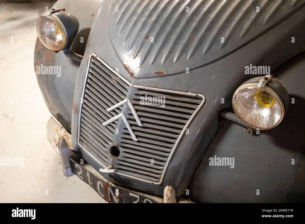 Cv logo design hi-res stock photography and images - Alamy