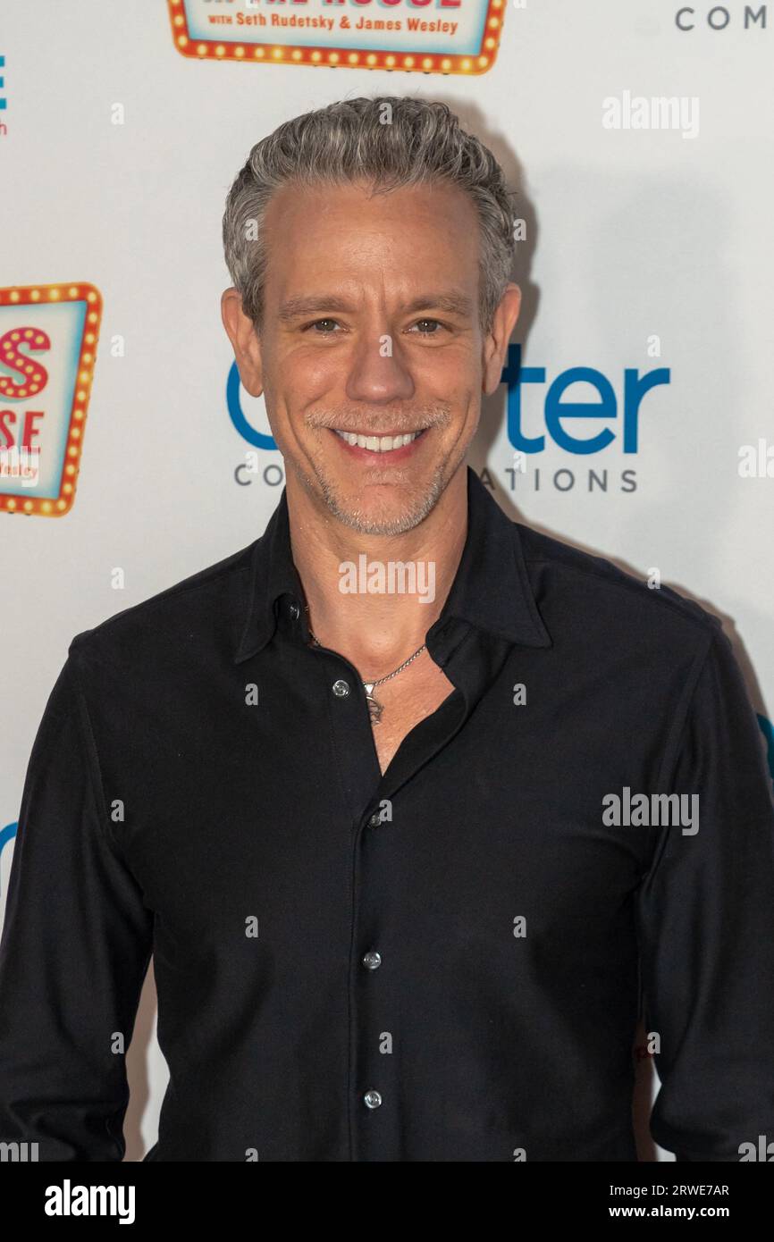 Stars for foster kid hi-res stock photography and images - Alamy