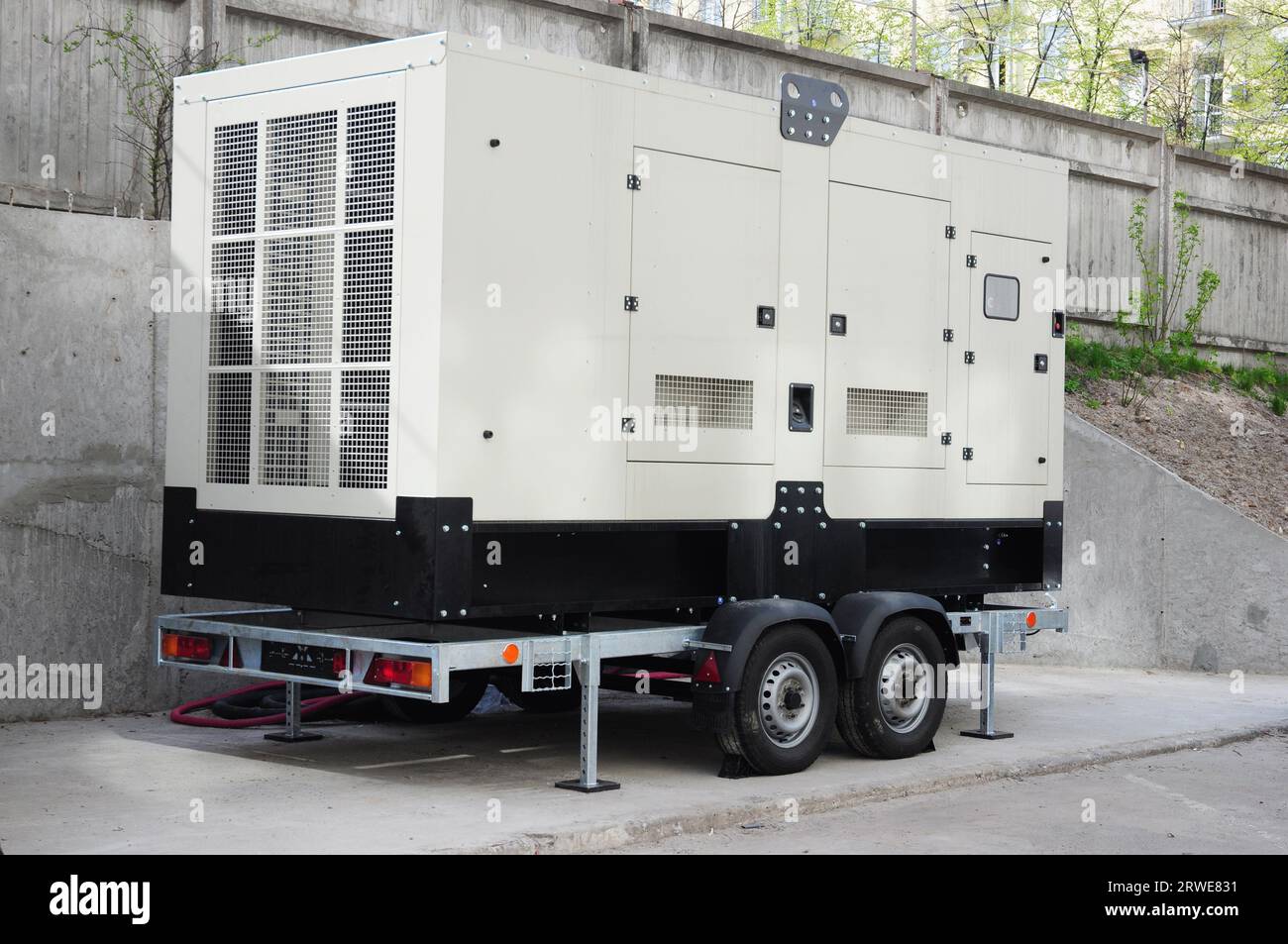 Industrial natural gas generator power on the trailer. Natural gas ...