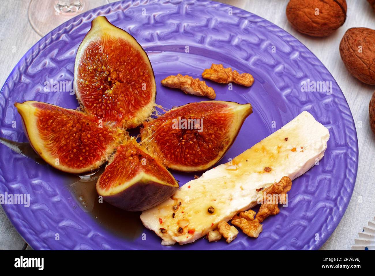 Fresh figs goat cheese hi-res stock photography and images - Alamy