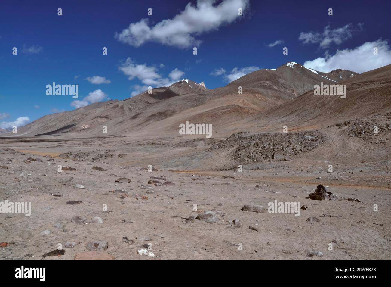 Scenic arid valley in Pamir mountains in Tajikistan Stock Photo - Alamy