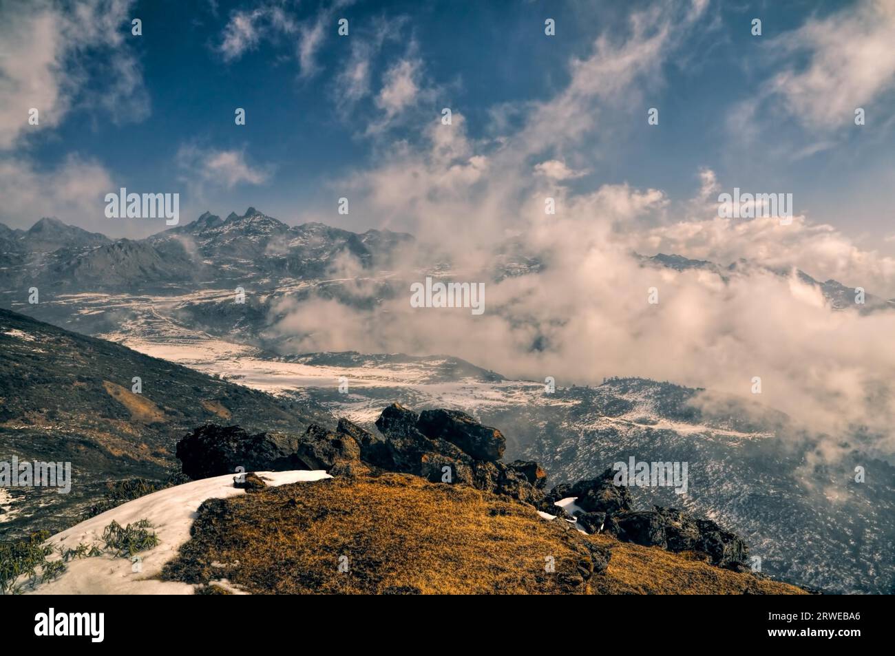 Scenic view of mountains and clouds in Arunachal Pradesh region, India ...