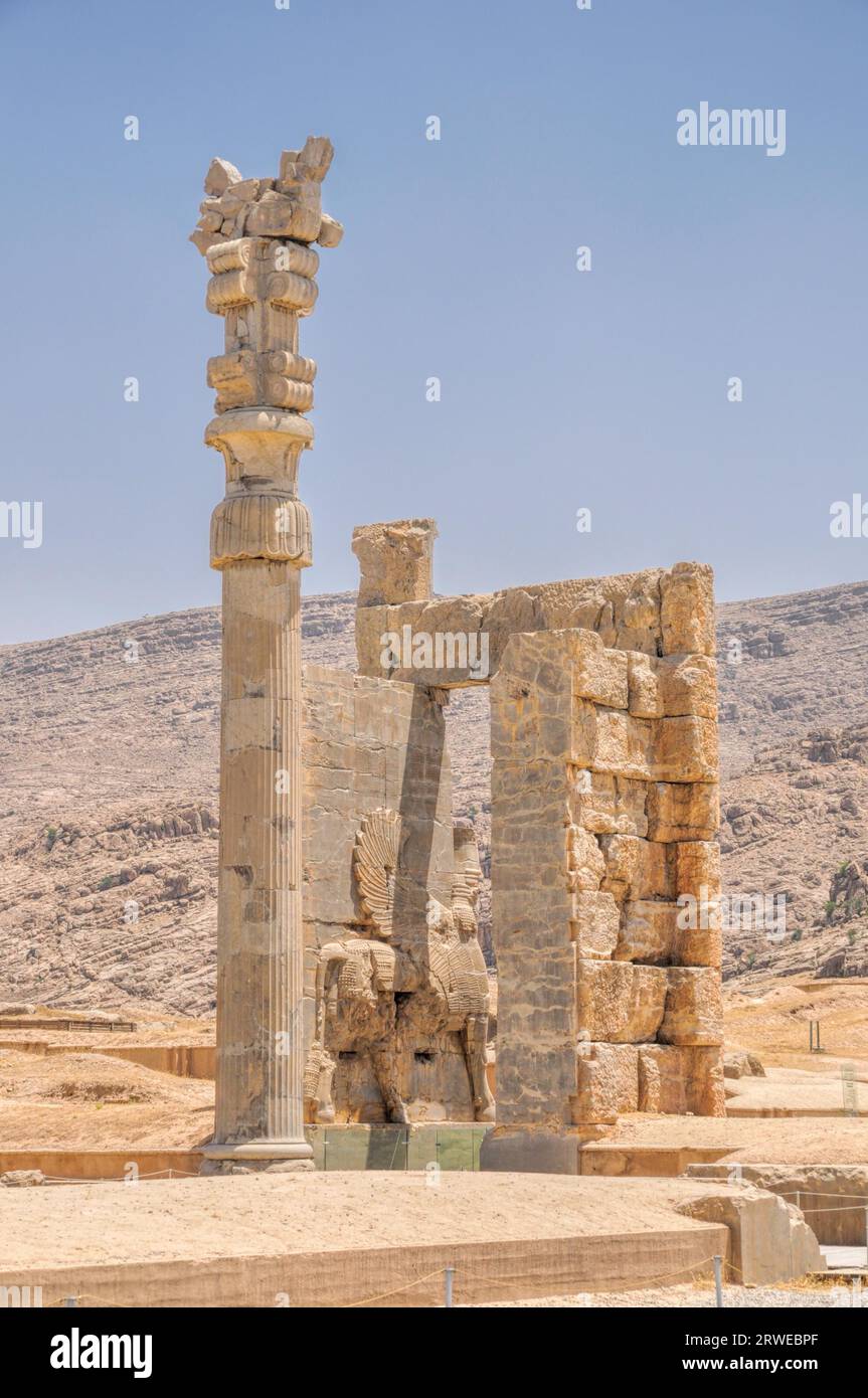Persian ruins hi-res stock photography and images - Alamy