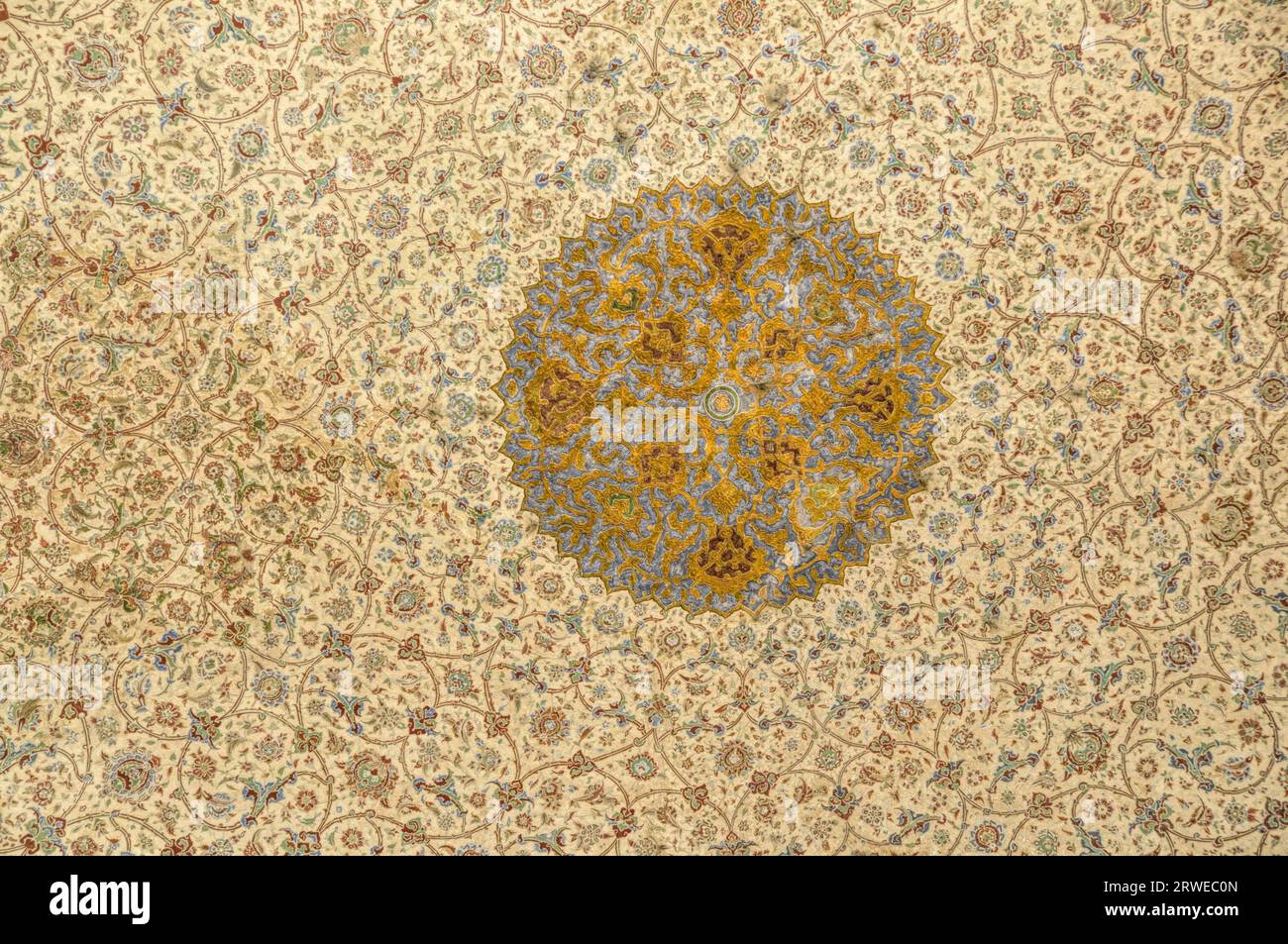Beautiful texture of ceiling of mosque in Esfahan, Iran Stock Photo - Alamy