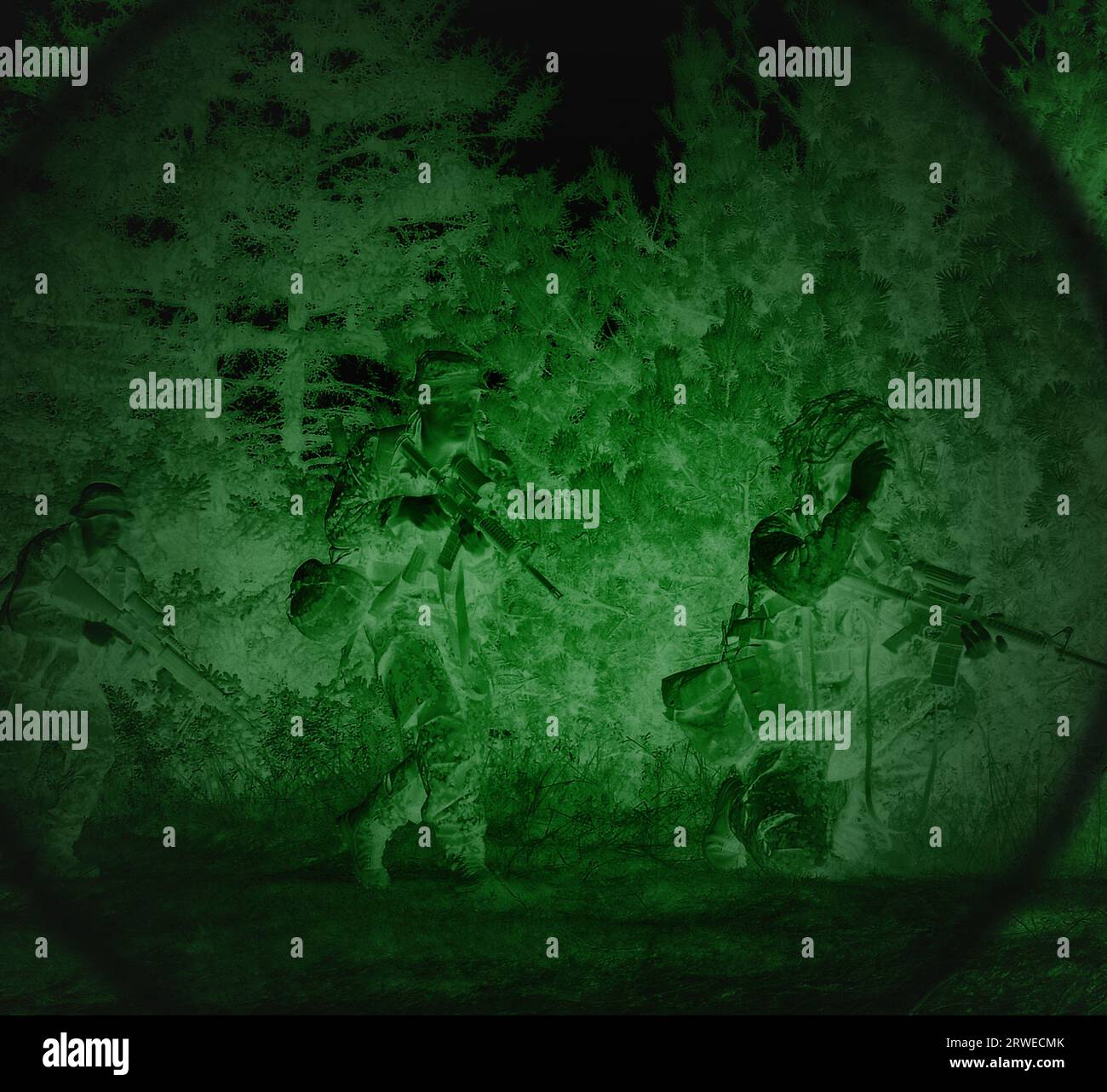 Sniper scope silhouette hi-res stock photography and images - Alamy