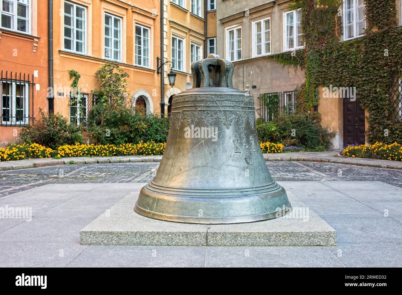 Huge 17th century cracked bronze bell on the Kanonia Square in the Old ...