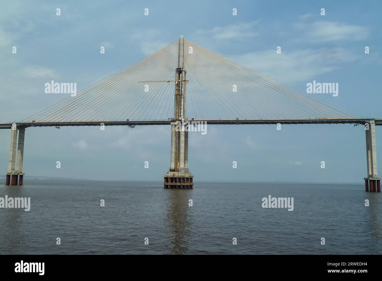 Central pillar of the Manaus-Iranduba bridge, Ponte Rio Negro, Manaus ...