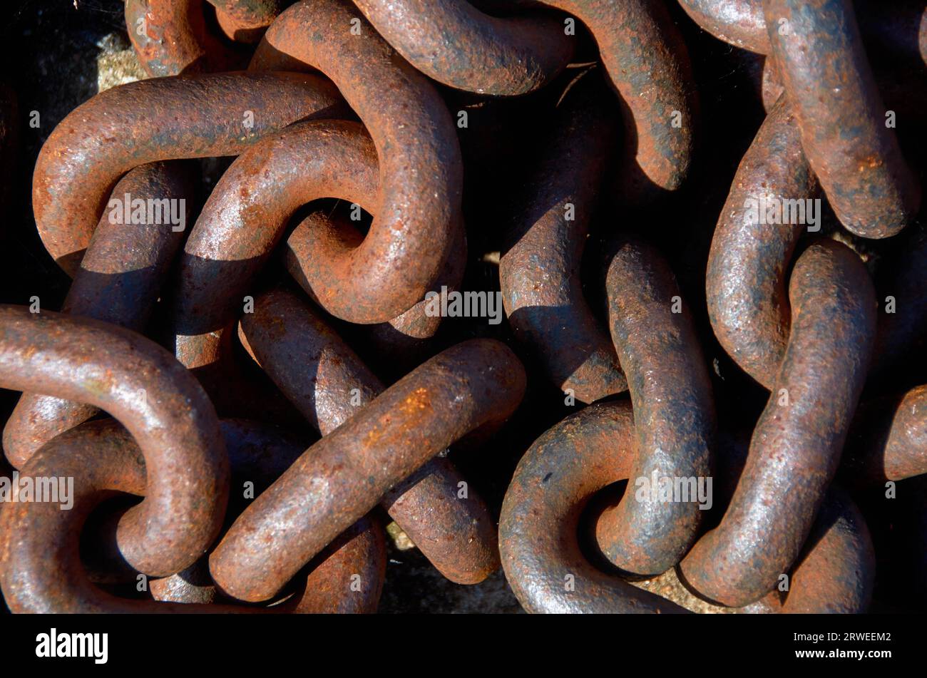 Unlock chain hi-res stock photography and images - Alamy