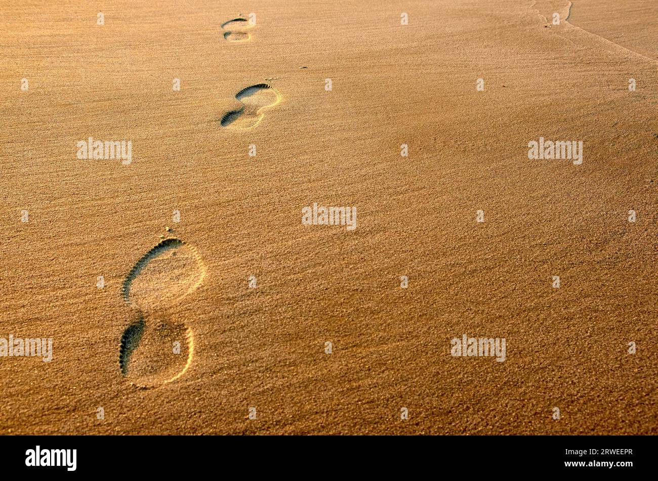 Sandy foot steps hi-res stock photography and images - Alamy