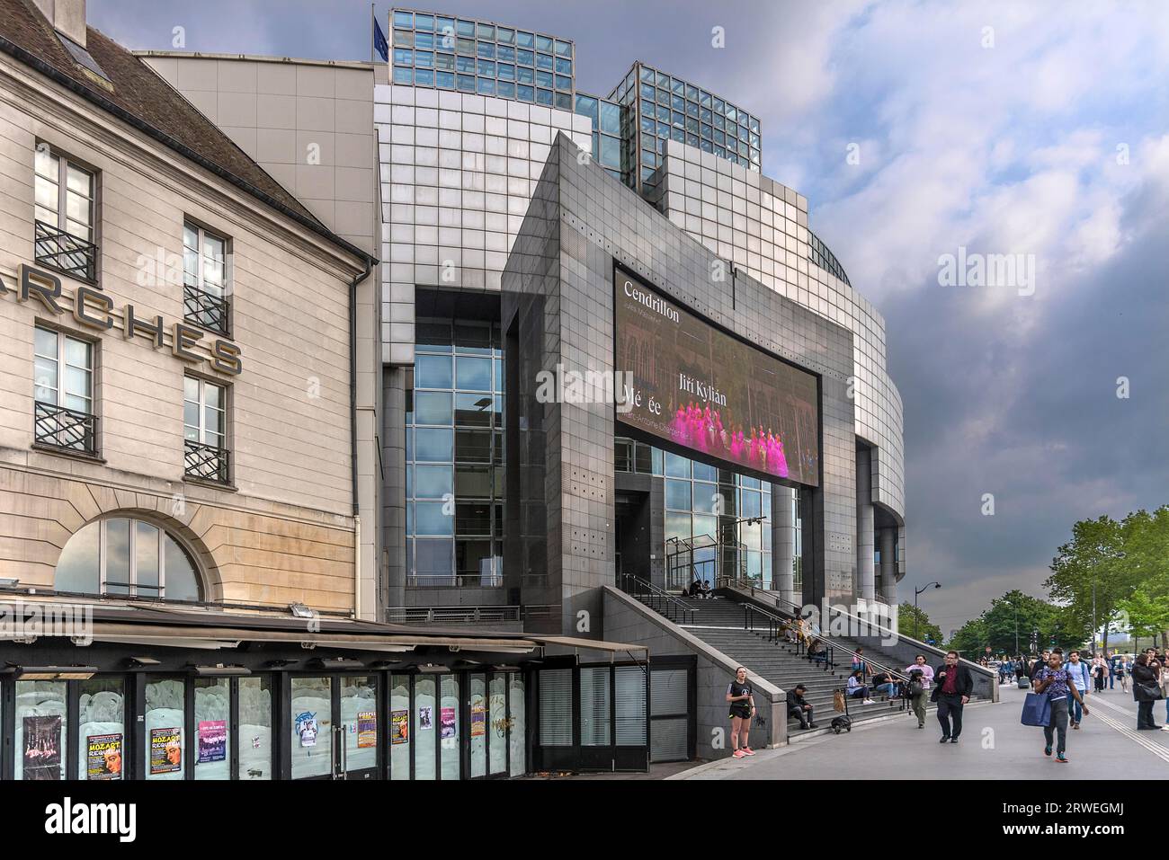 Historic bastille site hi-res stock photography and images - Alamy