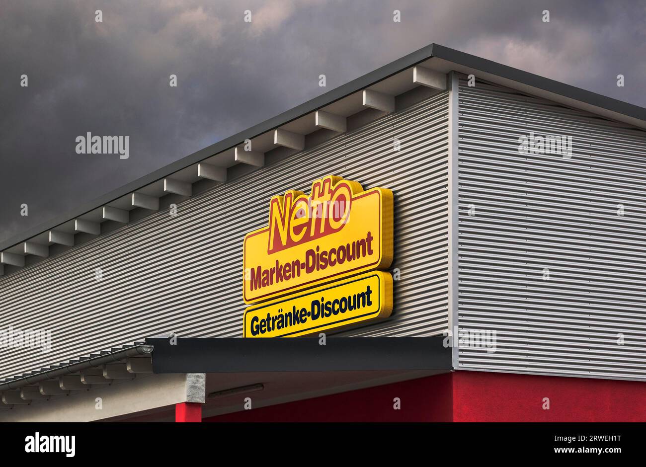 Netto market hi-res stock photography and images - Alamy