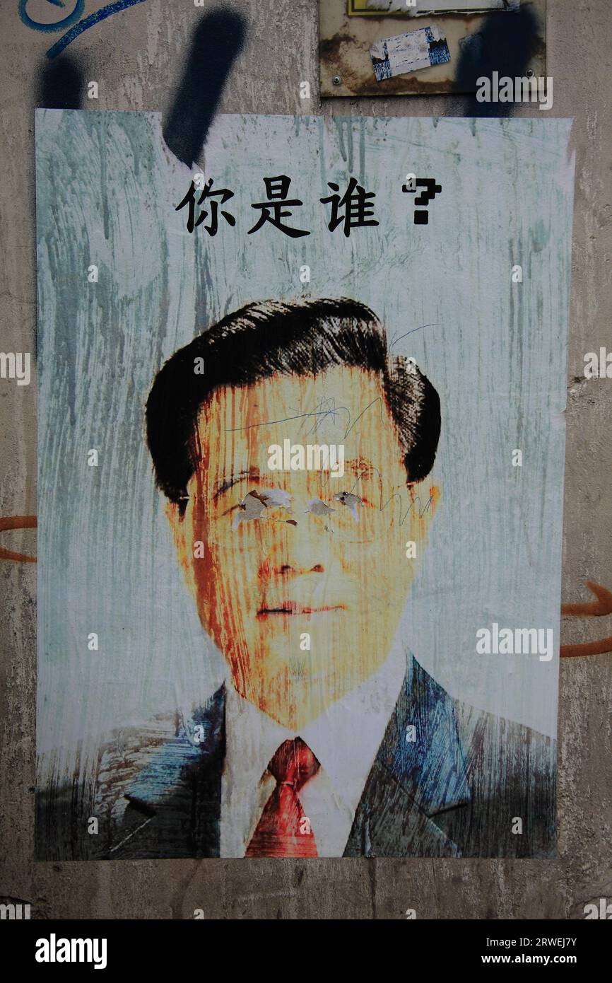 Chinese protest, image of Chinese politician Bo Xilai with Chinese ...