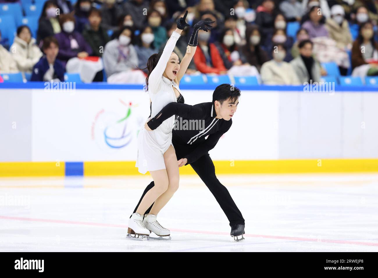 Osaka, Japan. 16th Sep, 2023. Sara Kishimoto & Atsuhiko Tamura (JPN ...