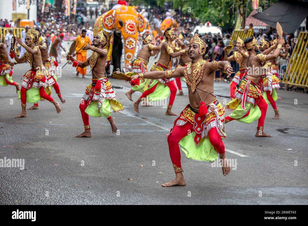 Pathuru dancers hi-res stock photography and images - Alamy