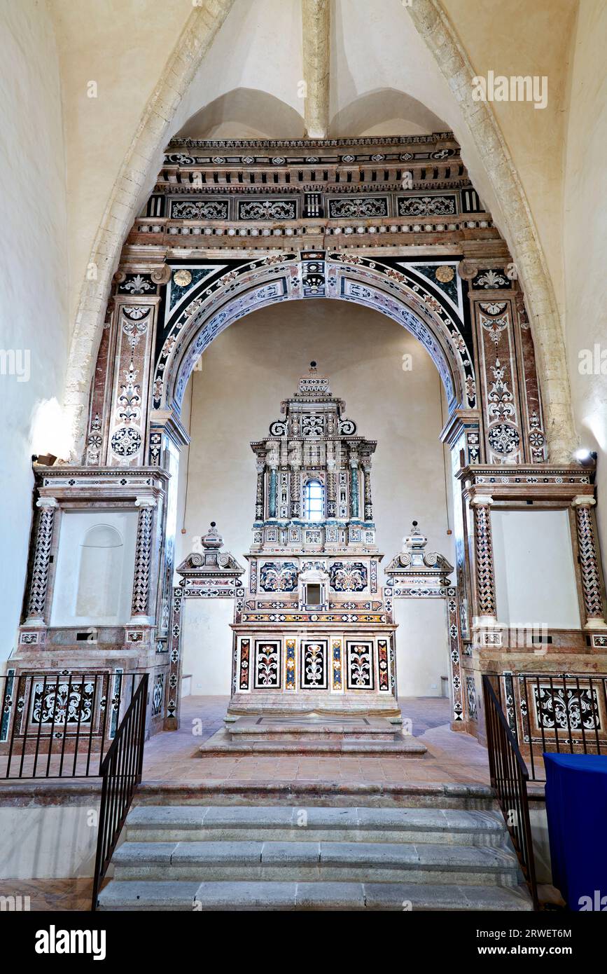 Gerace Calabria Italy. The interior and the baroque altar of Saint ...
