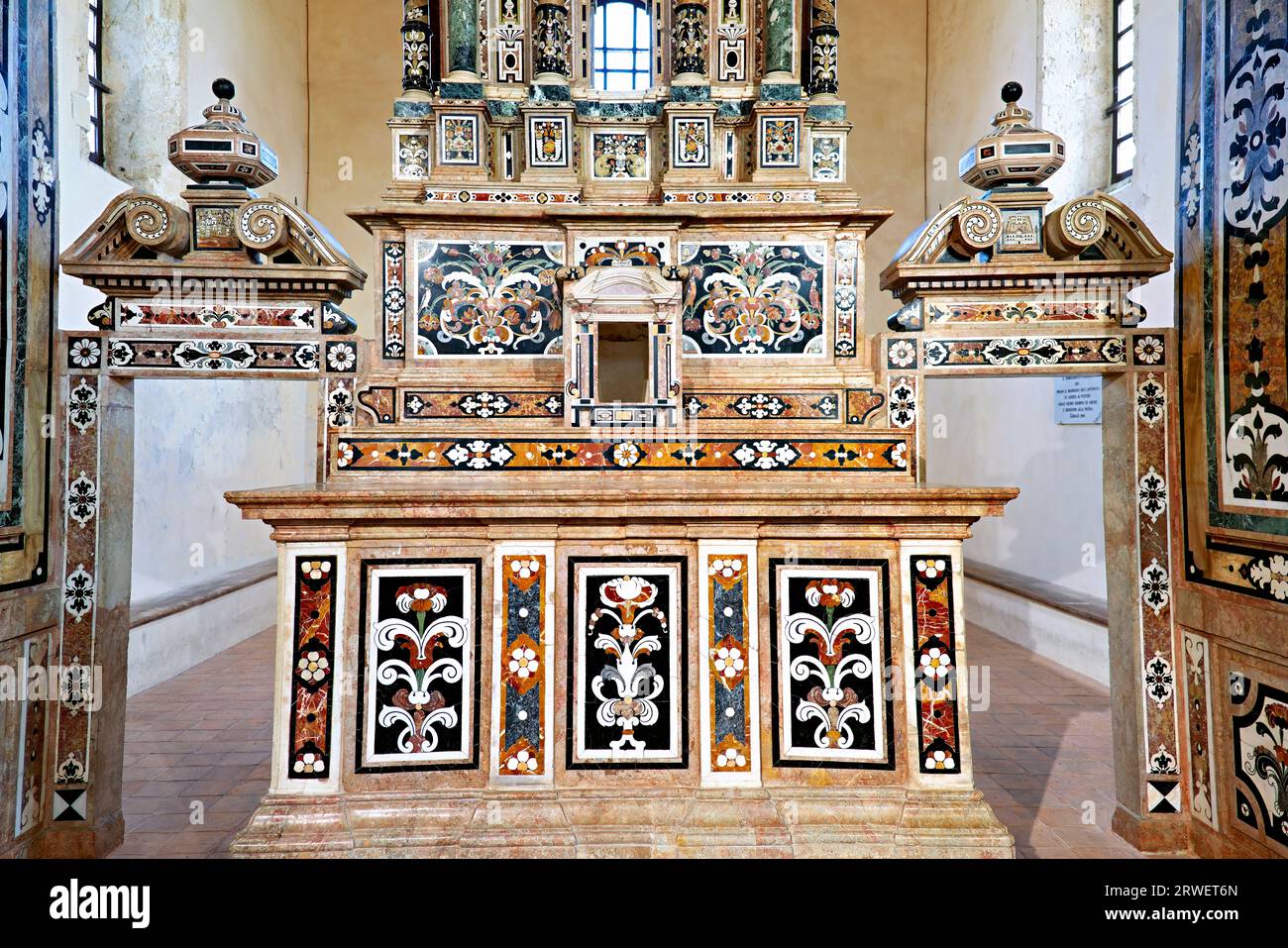 Gerace Calabria Italy. The interior and the baroque altar of Saint ...