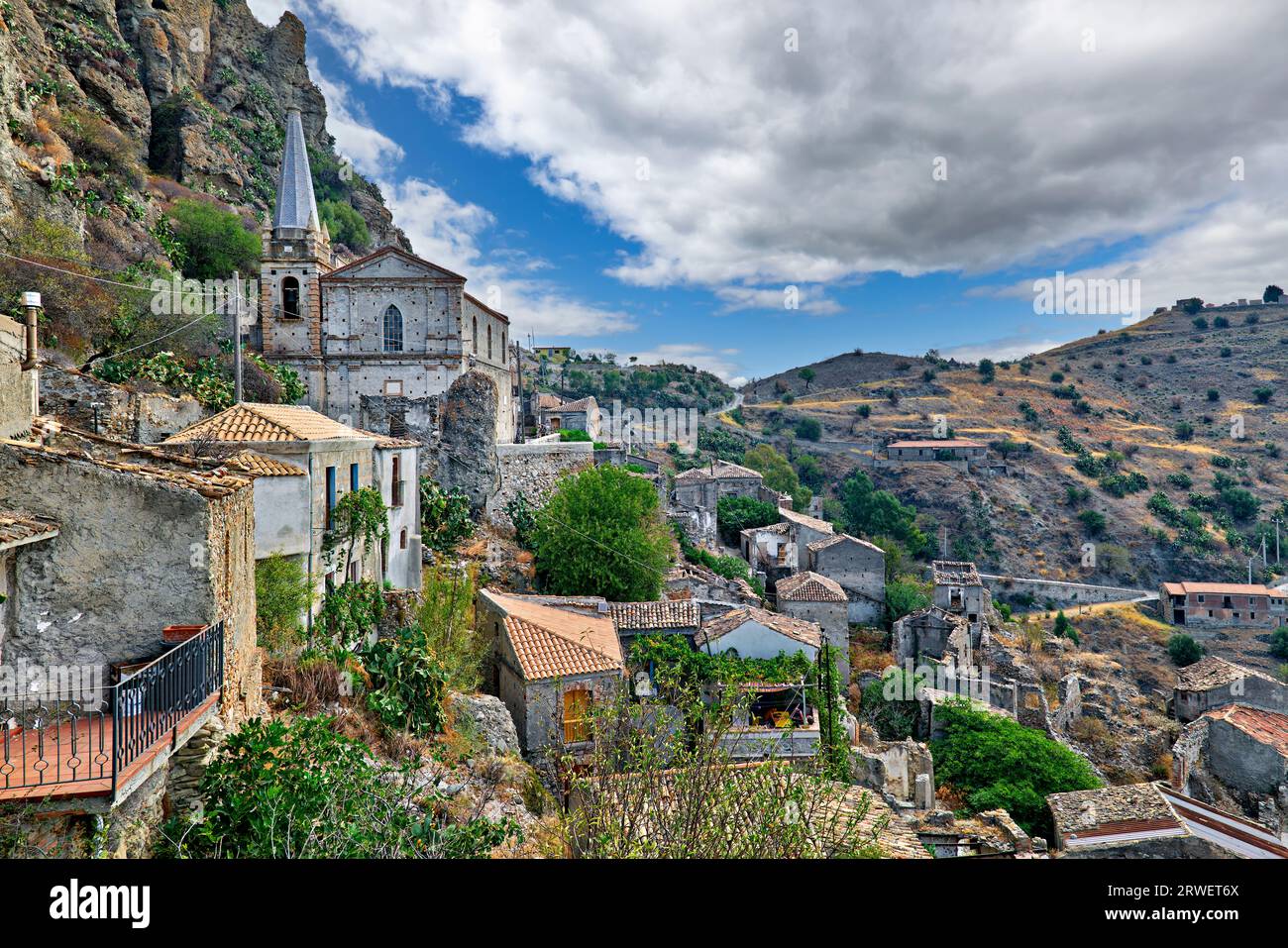 Pentedattilo Calabria Italy. Abandoned ghost town Stock Photo - Alamy