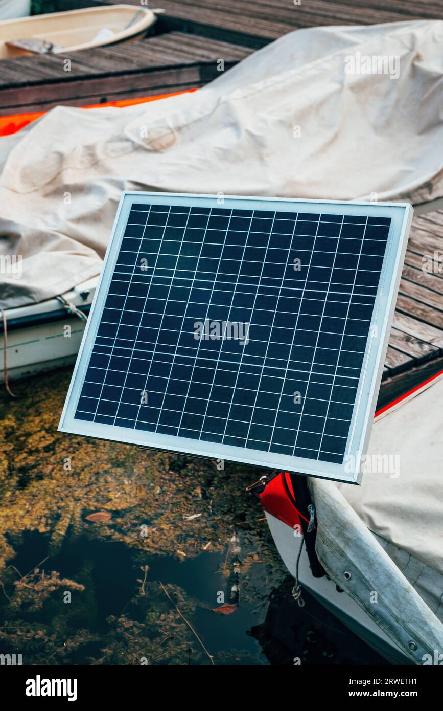 Float your boat hi-res stock photography and images - Alamy