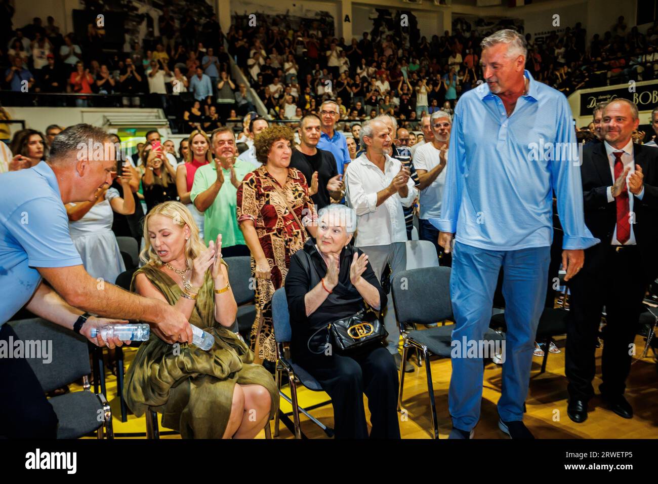 Legendary jugoplastika basketball player hi-res stock photography and ...