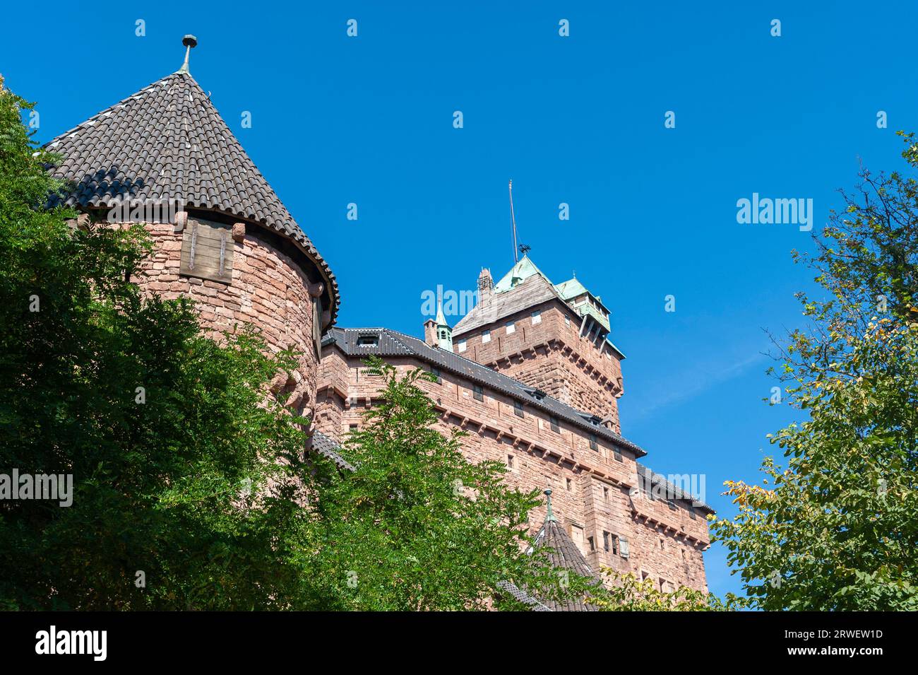Looking up to tower buildings of Chateau du Haut Koenigsbourg ...