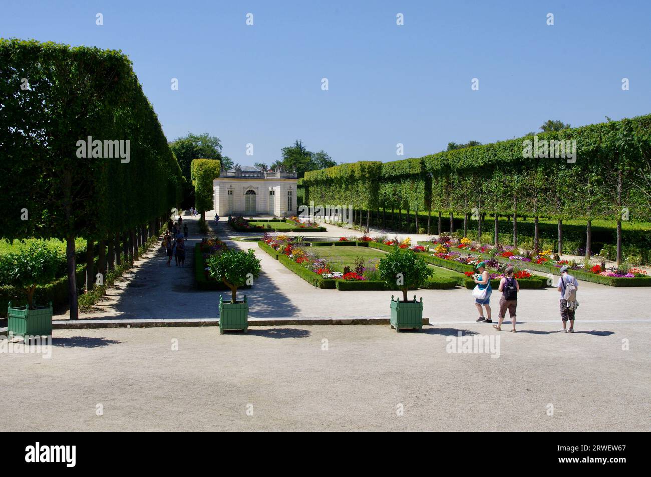 Stunning Gardens by The Pavillon Francais at The Palace of Versailles ...