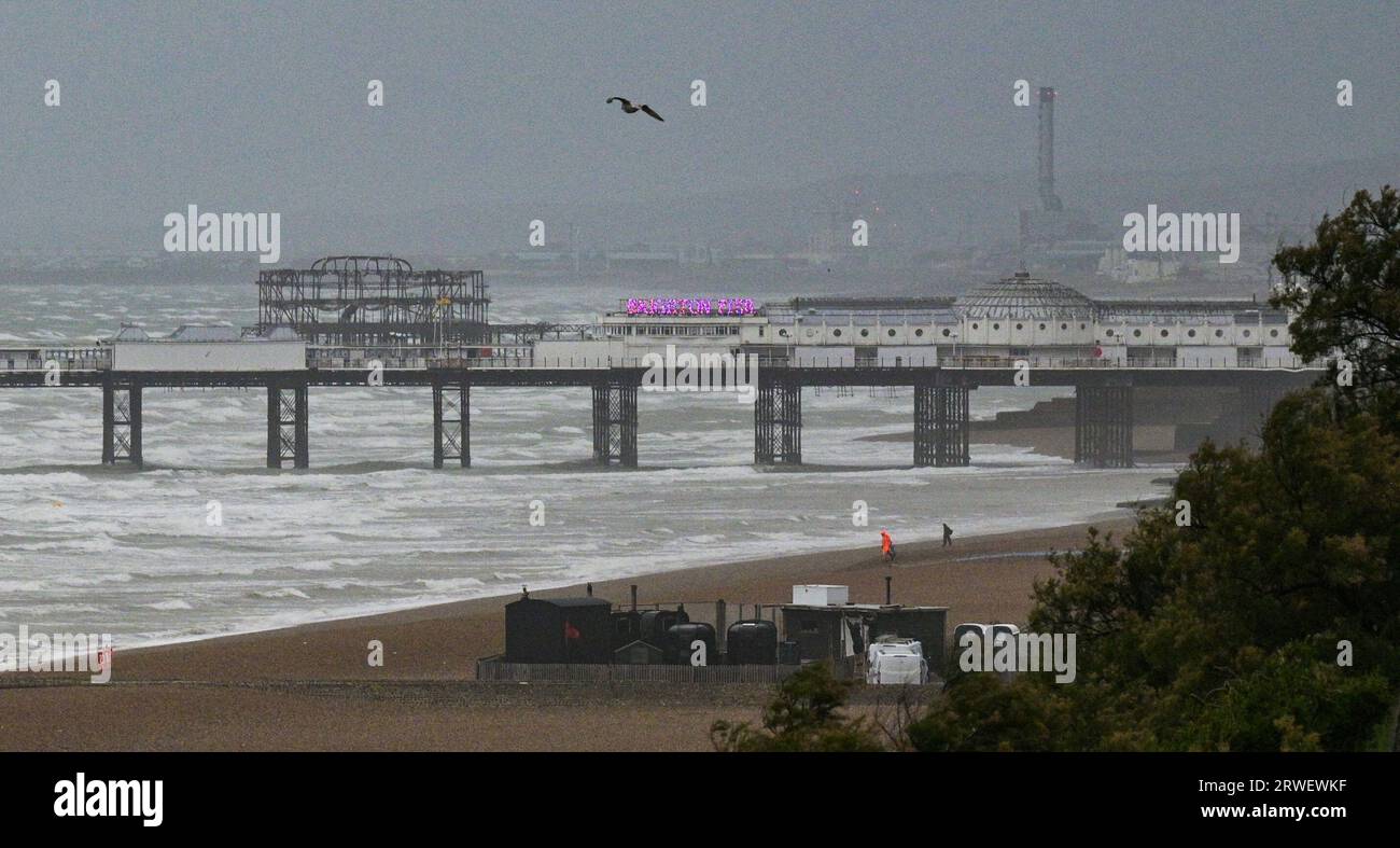Britain england english uk british sussex 2023 brighton weather hi-res ...