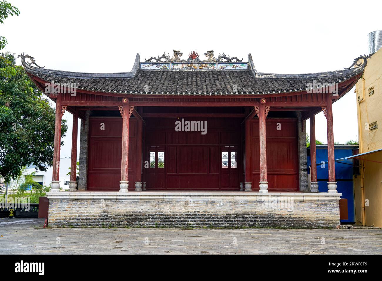 An ancient stage in rural China Stock Photo - Alamy
