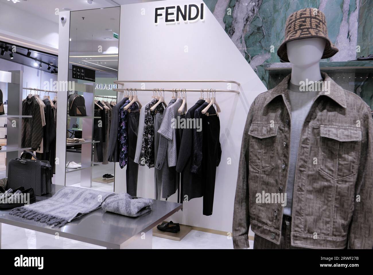 Fendi clothing store hi-res stock photography and images - Alamy