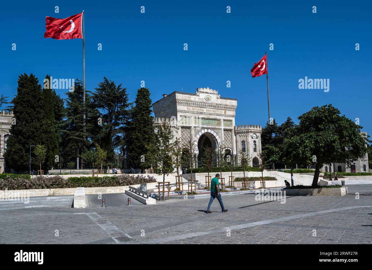 ISTANBUL, TURKEY - 13 SEPTEMBER 2023: The historical main entrance gate ...