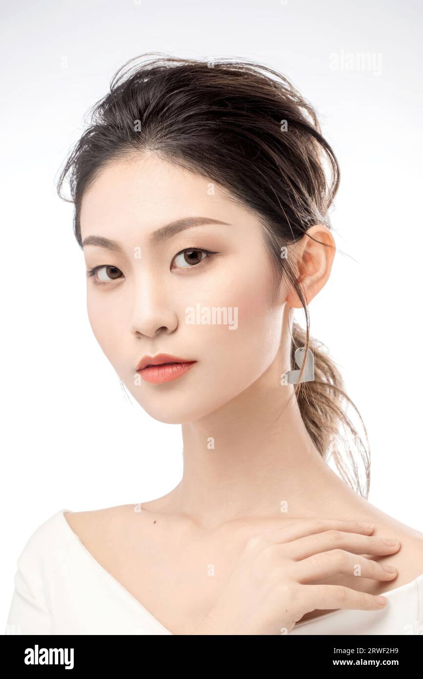Beautiful Asian women, Natural face treatments and Women's facial ...
