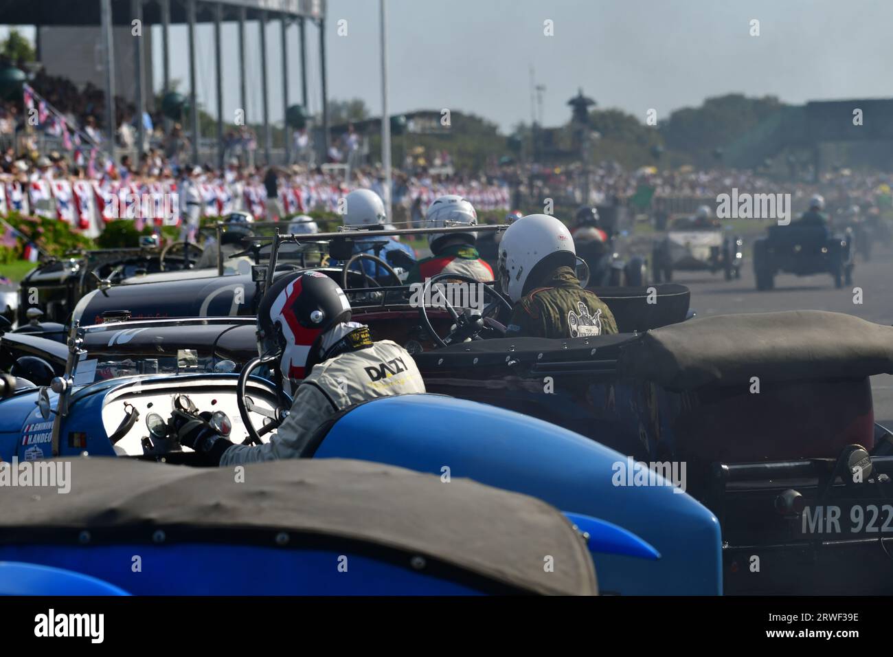 Le Mans style start, Rudge-Whitworth Cup, a two driver 39 minute race ...