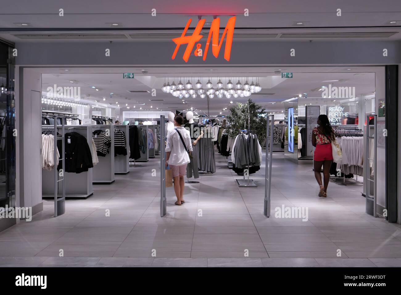 H&M CLOTHING INSIDE THE FASHION STORE Stock Photo - Alamy