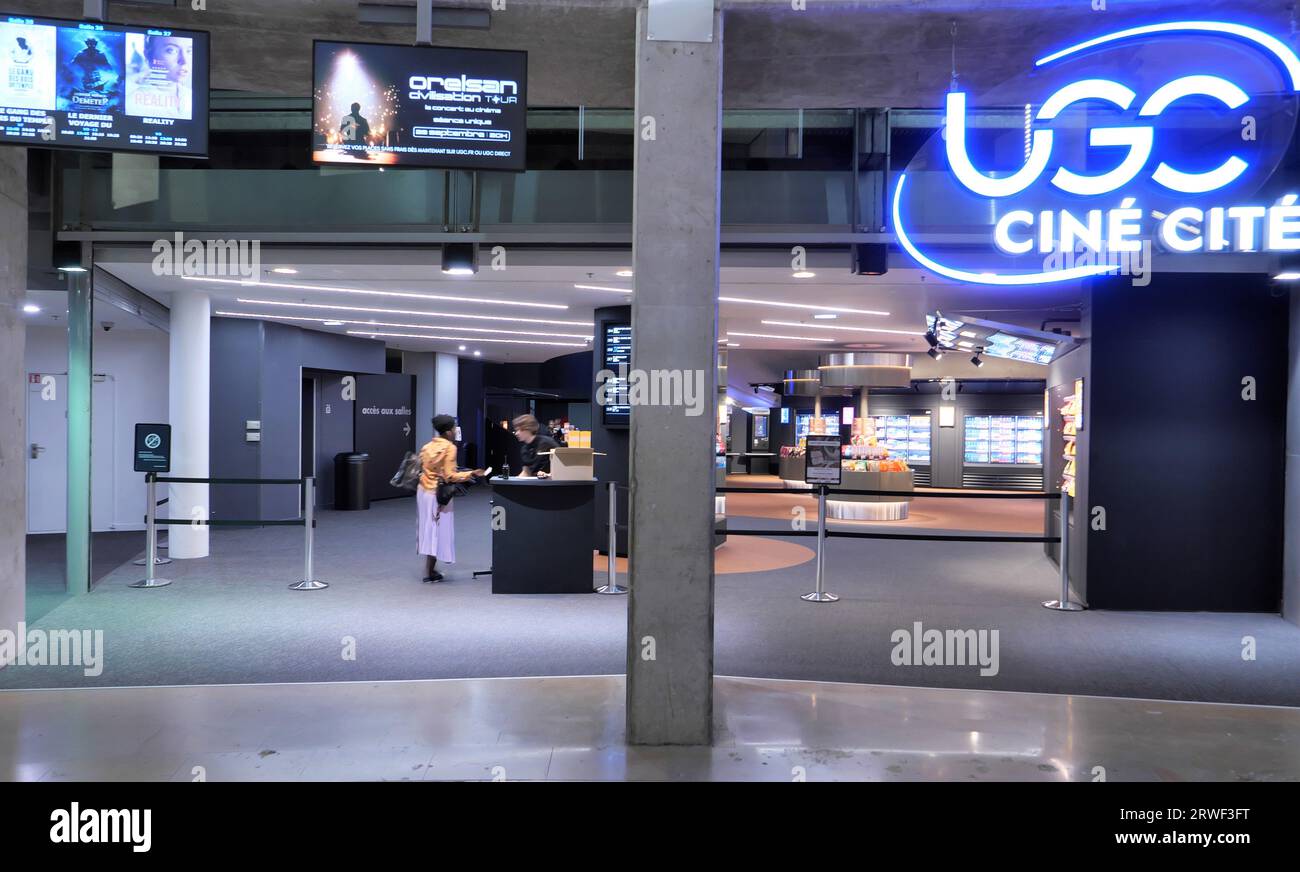 UGC CINE CITE' CINEMA HALLS INSIDE THE FASHION STORE Stock Photo - Alamy